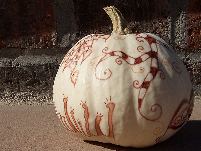 tandika.com | Throw Back Thursday: Tangled Pumpkin - 2010